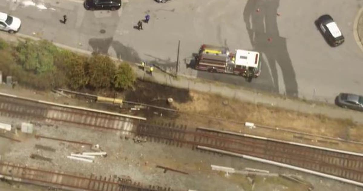 Brush fire interrupts BART service between Balboa Park and Daly City ...