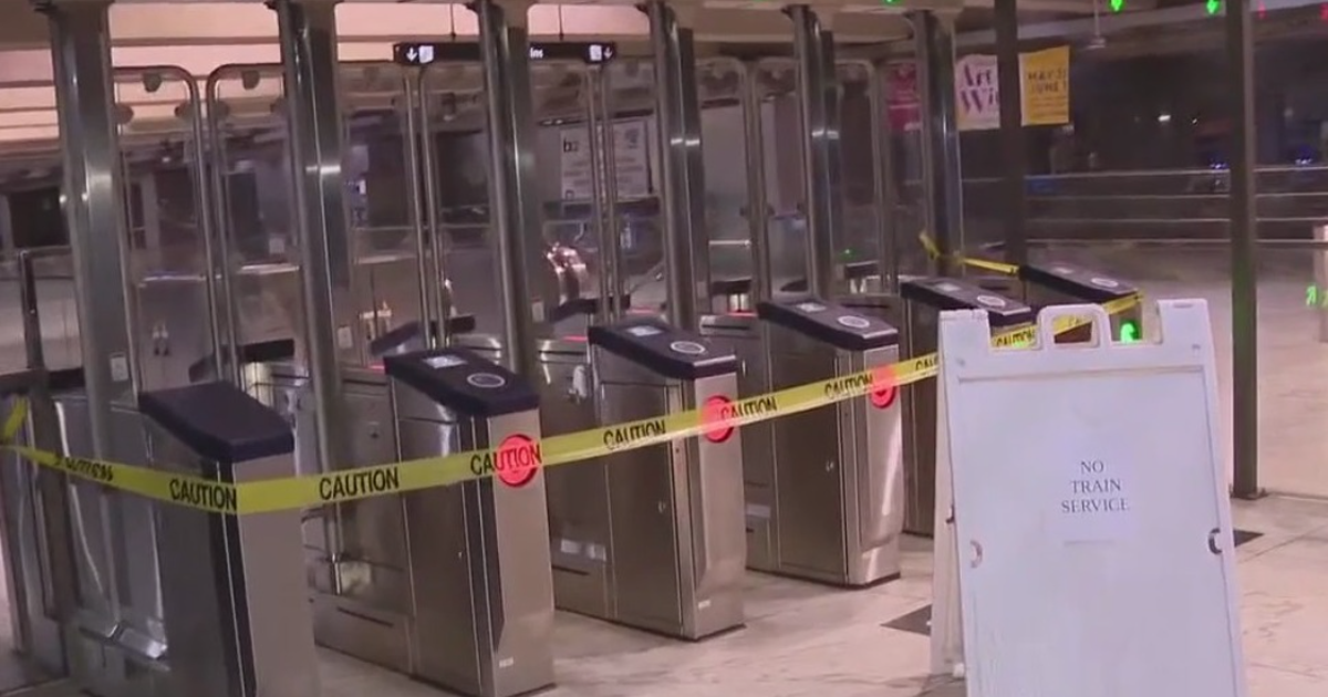 BART control center goes dark, causing hours-long train stoppage | KTVU ...
