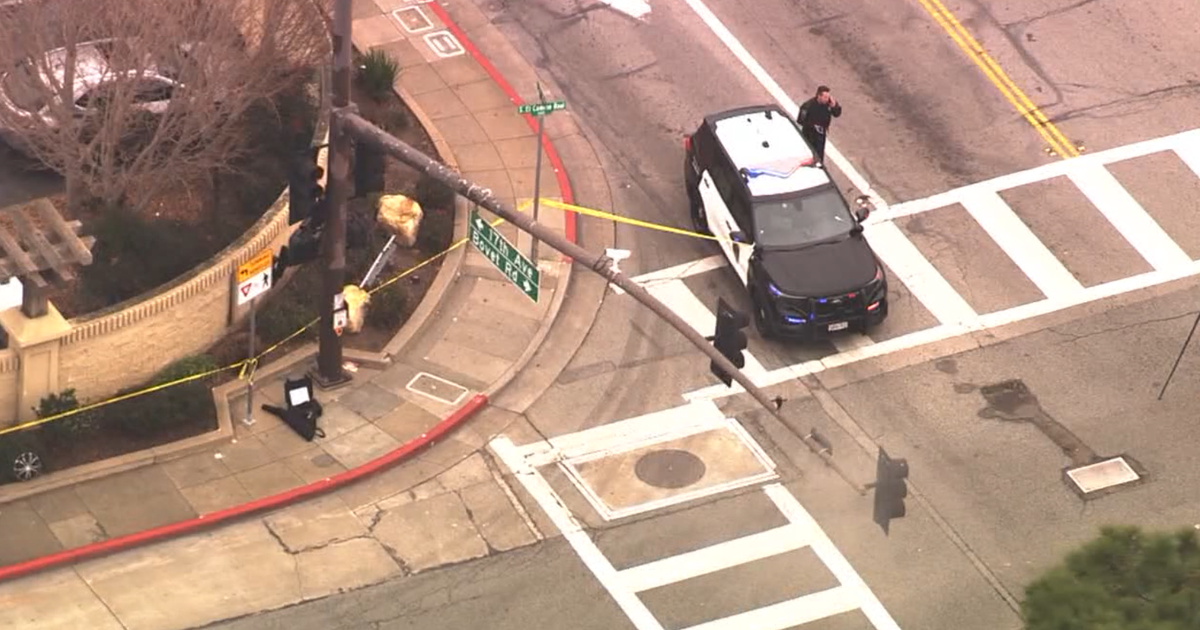 Woman struck by car in San Mateo | KTVU FOX 2