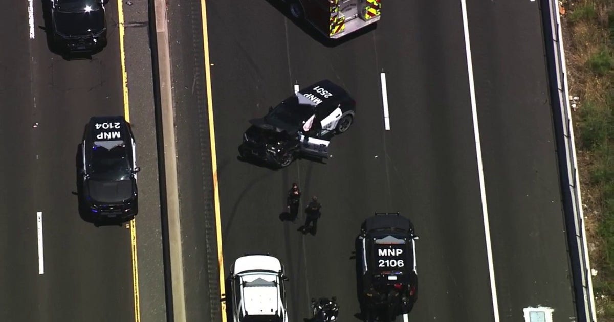 Crash on Dumbarton Bridge closes multiple eastbound lanes: CHP | KTVU FOX 2