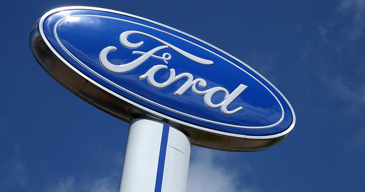 Ford recalls 462K vehicles to fix backup camera | LiveNOW from FOX