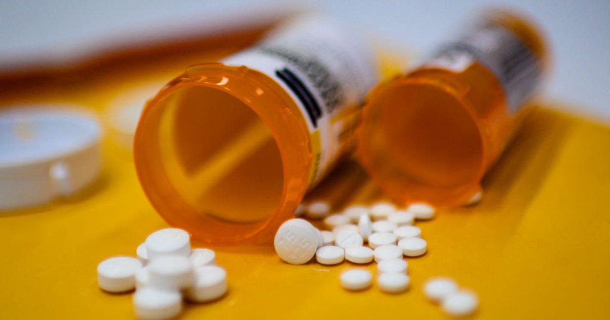 US warns about fake, deadly pills being sold in Mexico | LiveNOW from FOX
