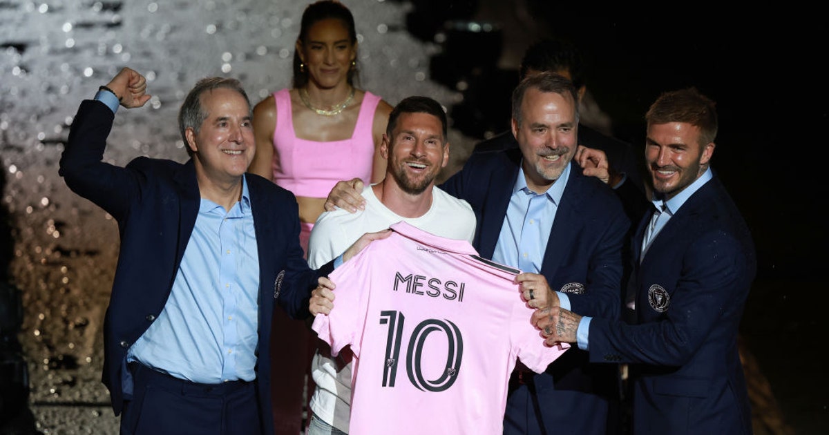 Lionel Messi officially introduced by Inter Miami, Major League Soccer ...