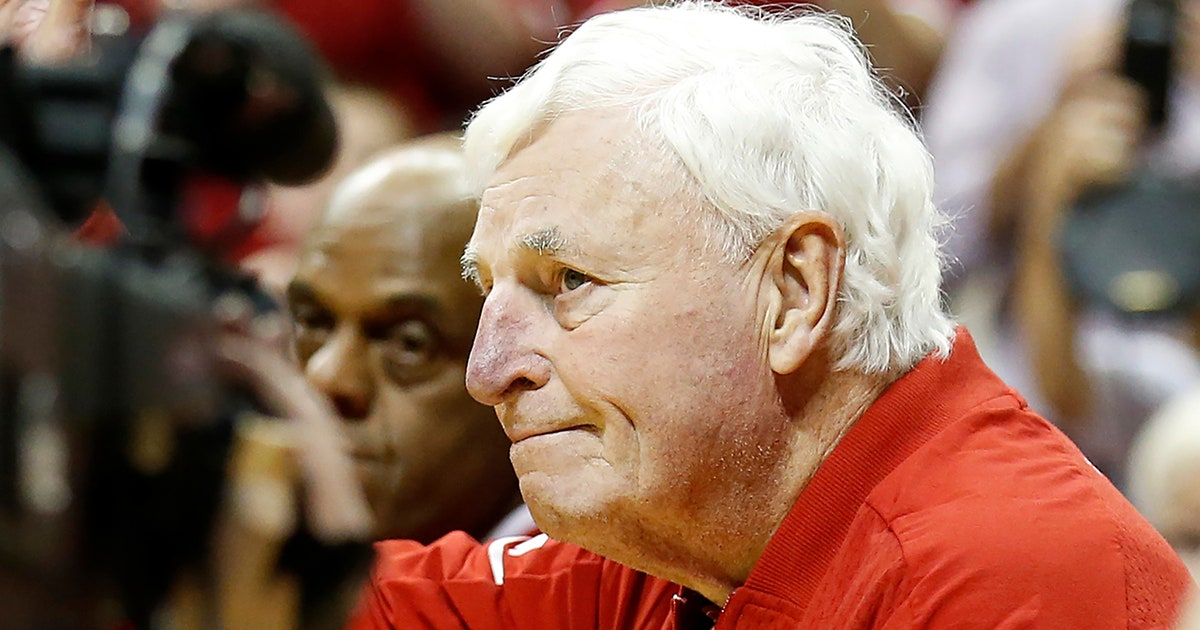 Bob Knight, former Indiana basketball coach, dies | LiveNOW from FOX