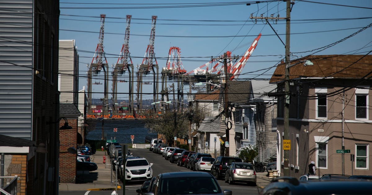 Mental toll of the Baltimore bridge collapse | LiveNOW from FOX