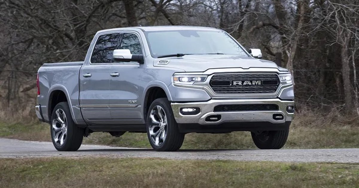 Stellantis recalls 1M vehicles due to rearview camera issue | FOX 11 ...