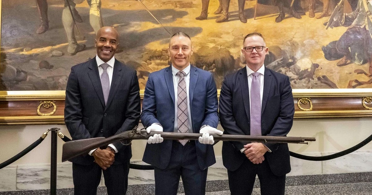 Revolutionary War musket returned to museum, 50 years after being ...
