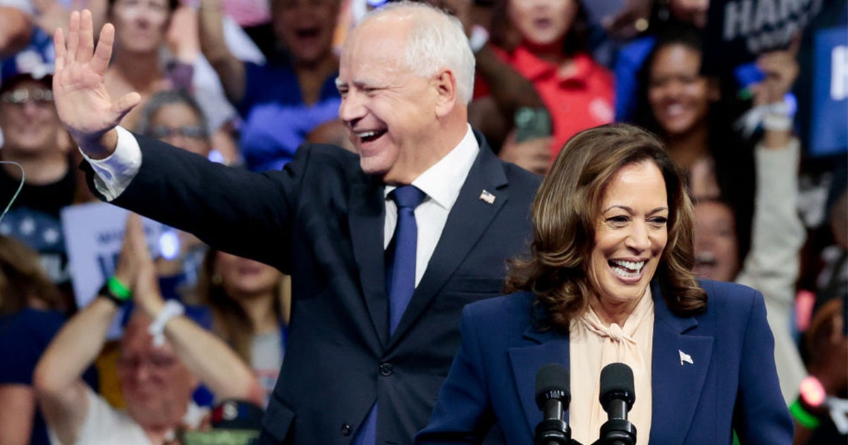Harris introduces Walz as her new running mate during Philadelphia ...