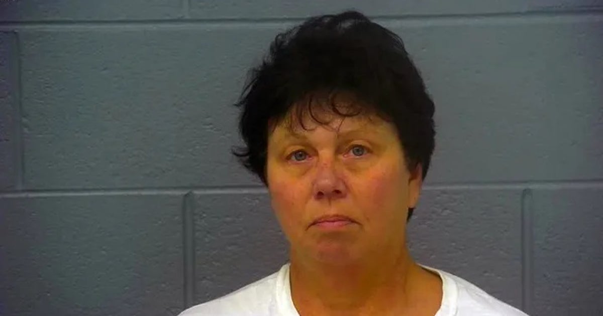 Missouri woman indicted in alleged attempt to defraud Elvis Presley's ...
