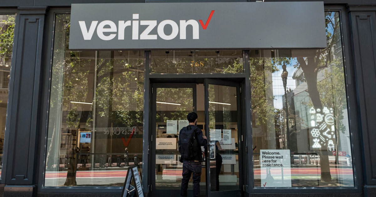 Verizon to buy Frontier in $20B deal | FOX 10 Phoenix