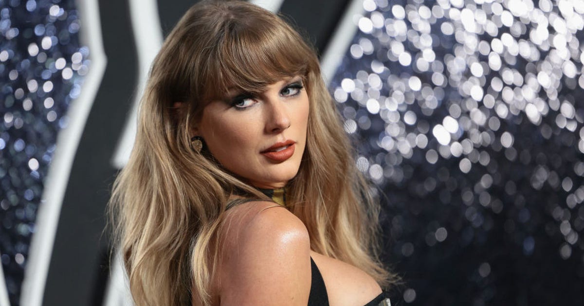Taylor Swift is now the world's richest female musician: Here's who she ...