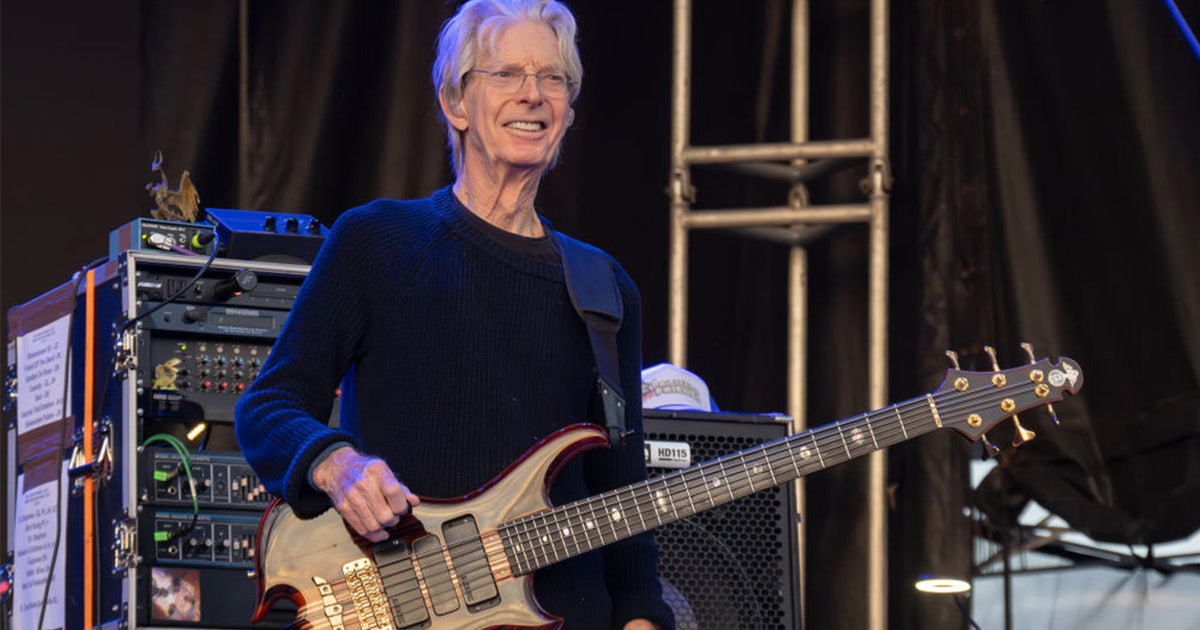 Phil Lesh, founding member of The Grateful Dead, dies at 84 | FOX6 ...