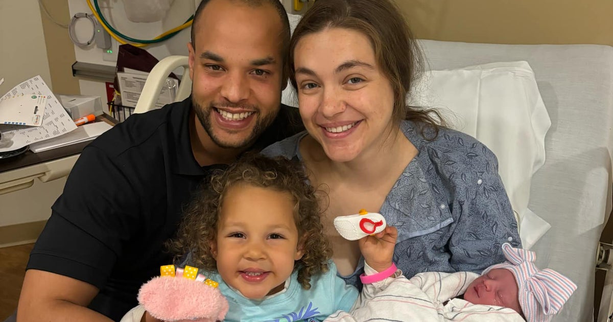 Teacher gives birth in school parking lot minutes after dismissing ...