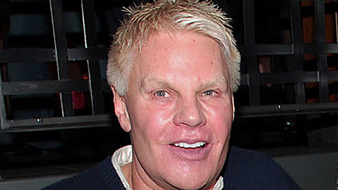 Former Abercrombie And Fitch Ceo Mike Jeffries Arrested On Sex
