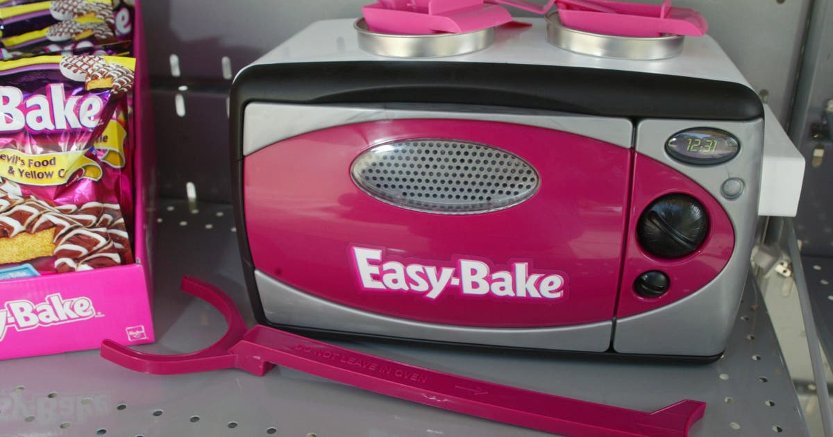 A brief history of the Easy-Bake Oven | FOX 9 Minneapolis-St. Paul