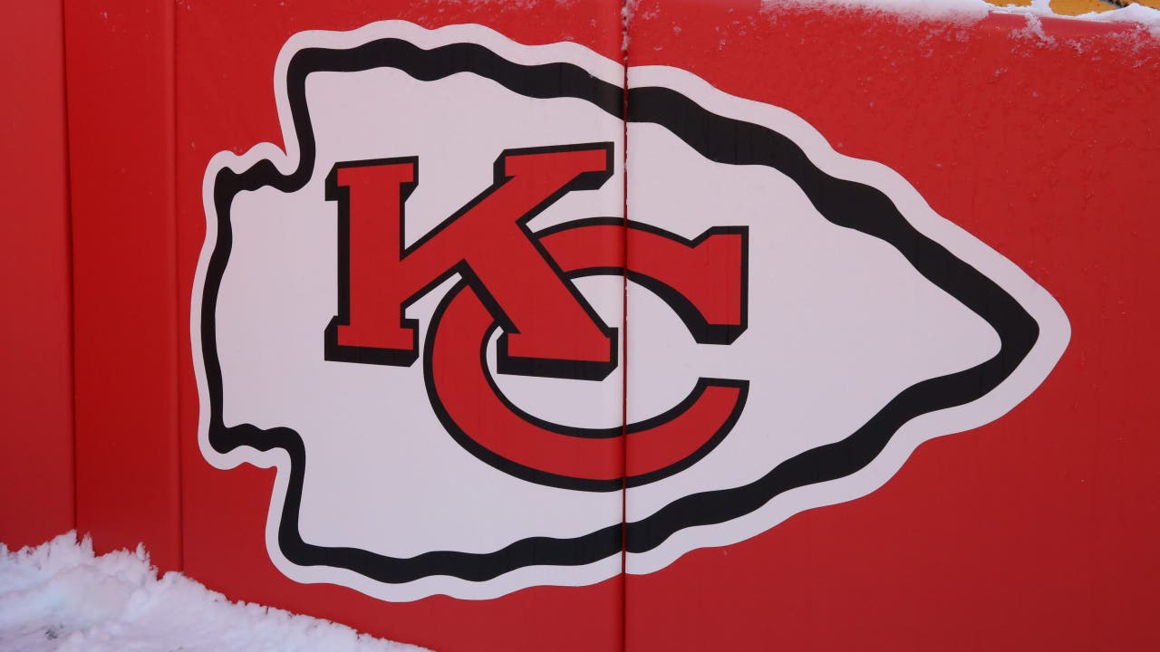 Kansas City Chiefs’ depart after ice storm strands them for hours on ... Kansas City Chiefs’ depart after ice storm strands them for hours on ...