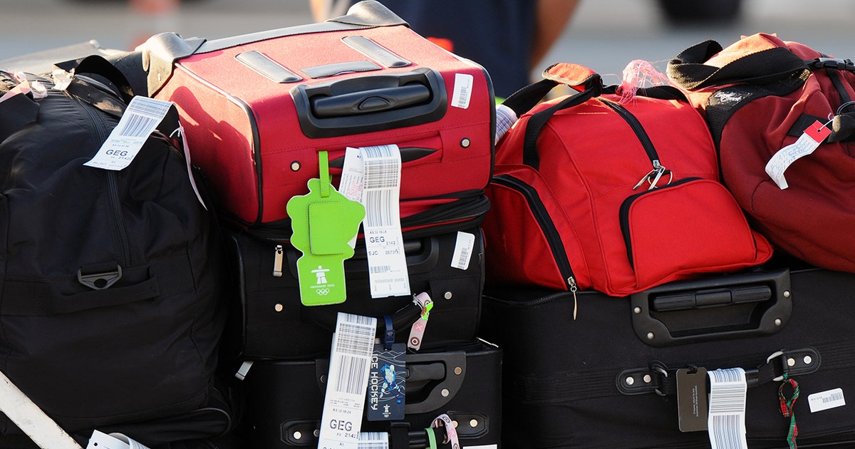 Apple AirTag now available for baggage tracking on American Airlines ...