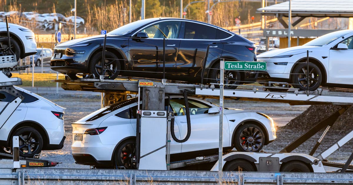 Cheaper Tesla Model Y launches in US: What to know | FOX 10 Phoenix