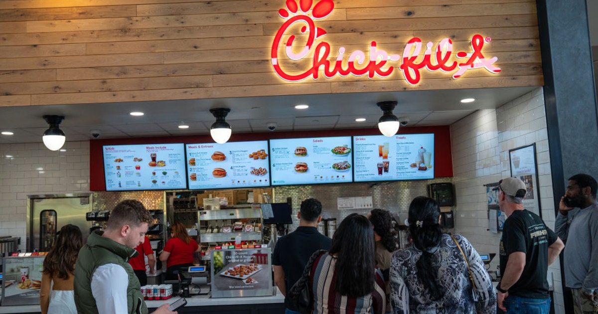 Chick-fil-A wins title of highest-rated fast-food restaurant: See the ...