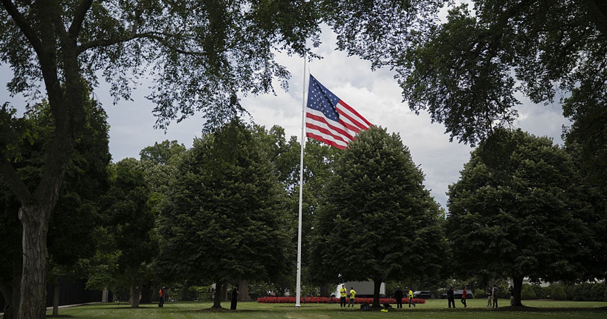 Trump has 80-foot-tall flagpoles installed on White House lawn | FOX 5 ...