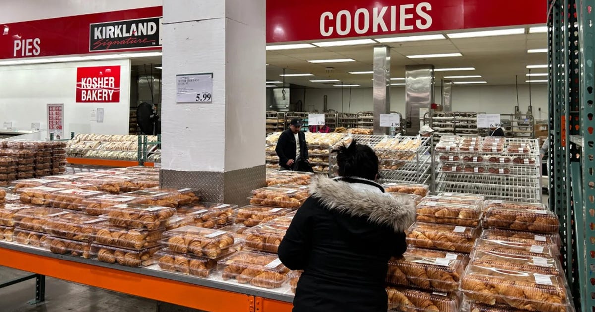 Costco's new bakery item quickly becomes latest internet craze | FOX 7 ...