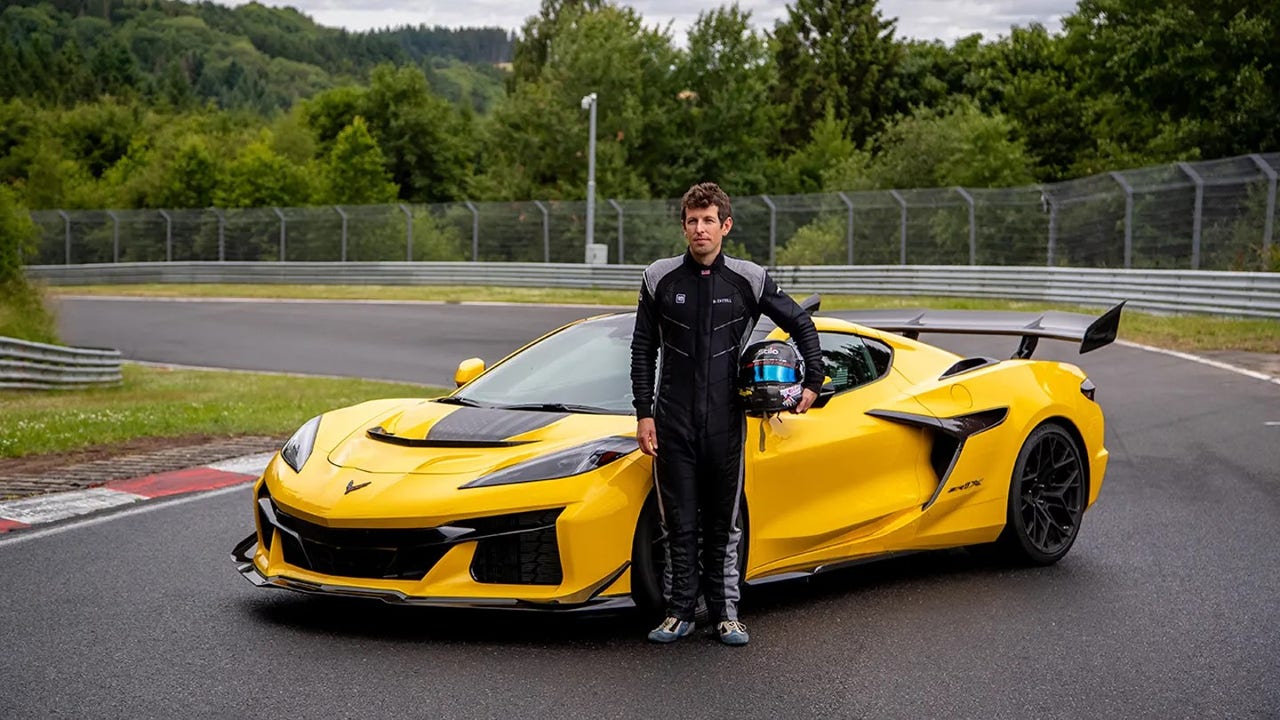 GM Corvettes shatter American speed records at legendary racetrack ...