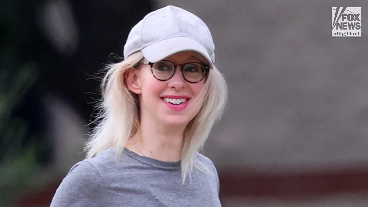 Elizabeth Holmes spotted at Texas prison where Ghislaine Maxwell was transferred | FOX 2 Detroit