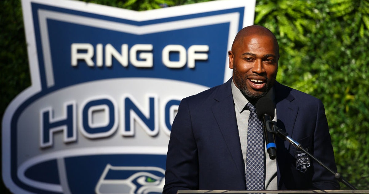 Ex-NFL MVP Shaun Alexander reveals he's expecting 14th child with wife ...