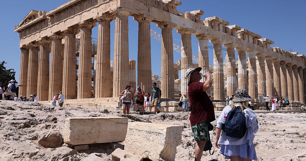 You can now see the iconic Parthenon free of scaffolding for the first ...