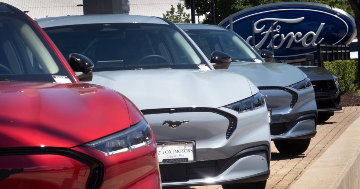 Ford recall: More than 40K Mustangs pulled over faulty headlight issue ...