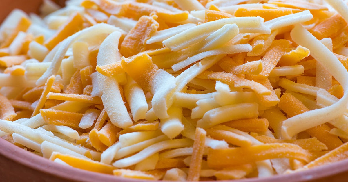 Shredded cheese sold in 31 states recalled over metal fragment ...