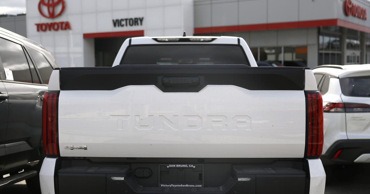 Toyota recalls 162,000 trucks over faulty video screens | FOX 5 New York