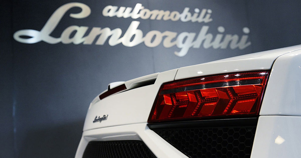 Lamborghini recalls over 10,000 SUVs related to software error | KTVU FOX 2