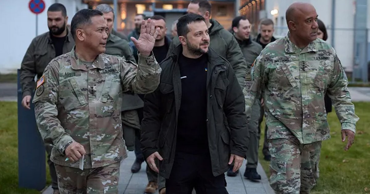 US Army general who oversaw Ukraine left classified maps on train ...