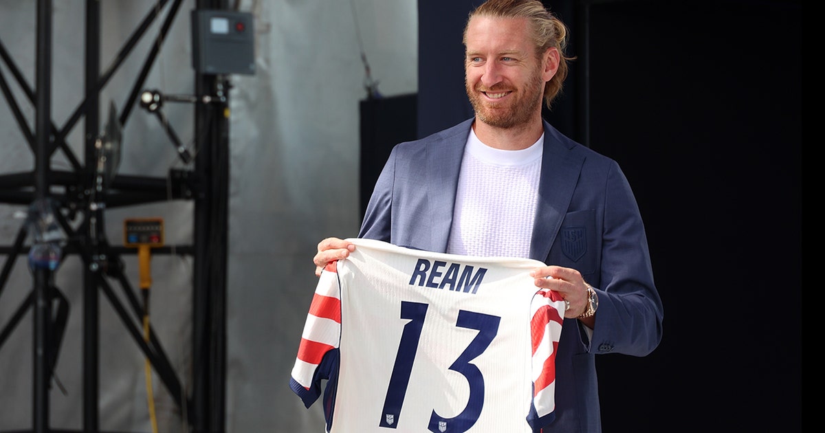 World Cup 2026: Meet USMNT defender Tim Ream | FOX 10 Phoenix