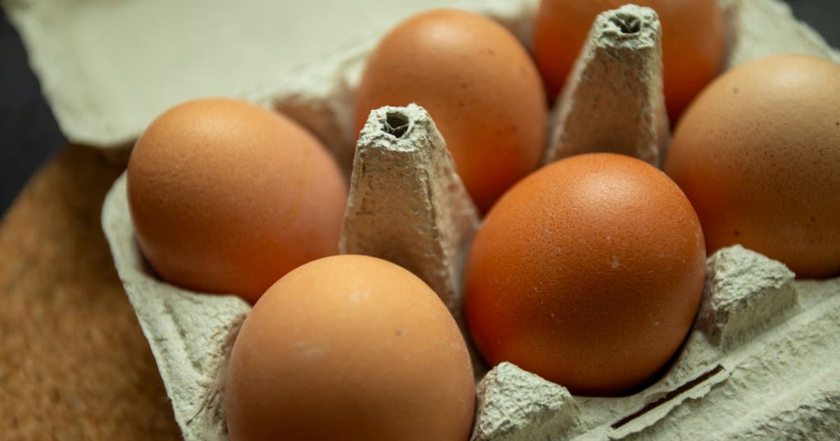 Alzheimer’s risk slashed by eating more of one common food, study ...