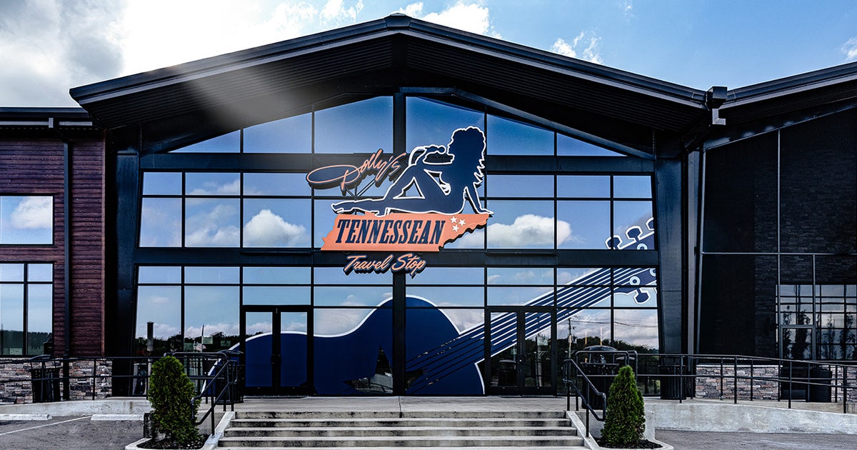 Dolly Parton opens ‘Dolly's Tennessean Travel Stop’ off I-65 in ...