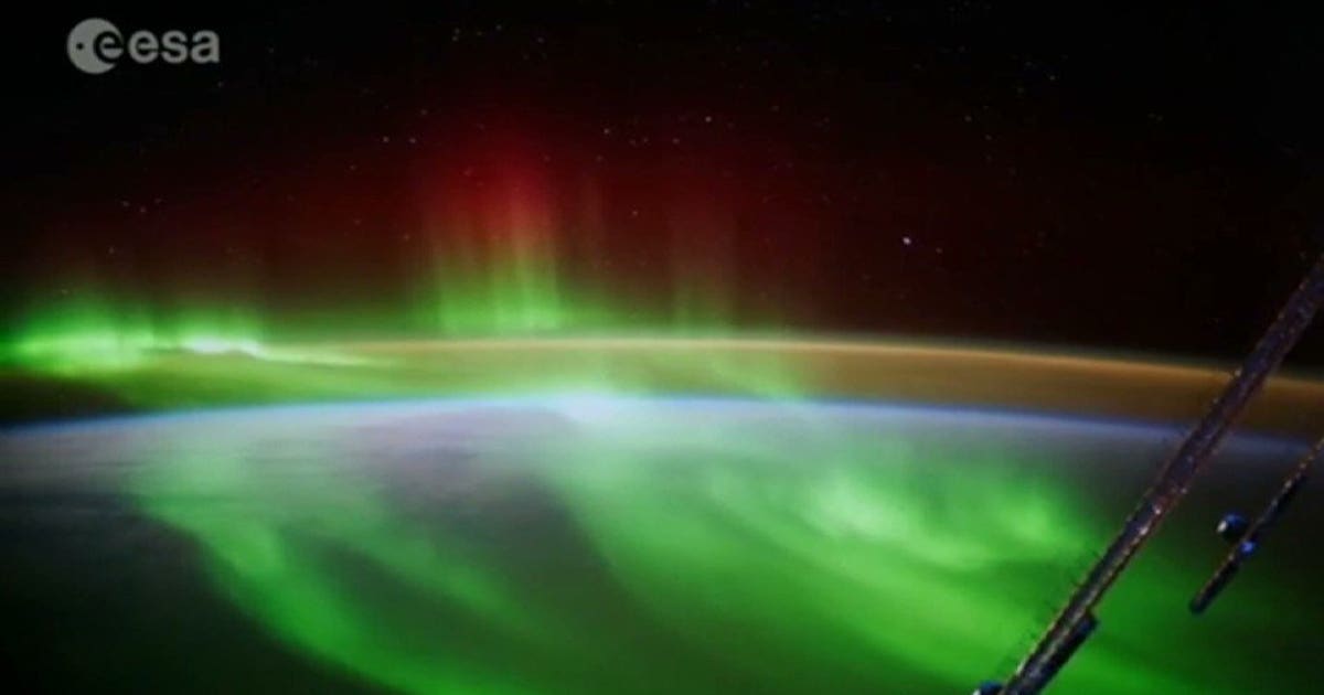 SEE IT: Stunning time-lapse of Earth captures Northern Lights | FOX 13 ...