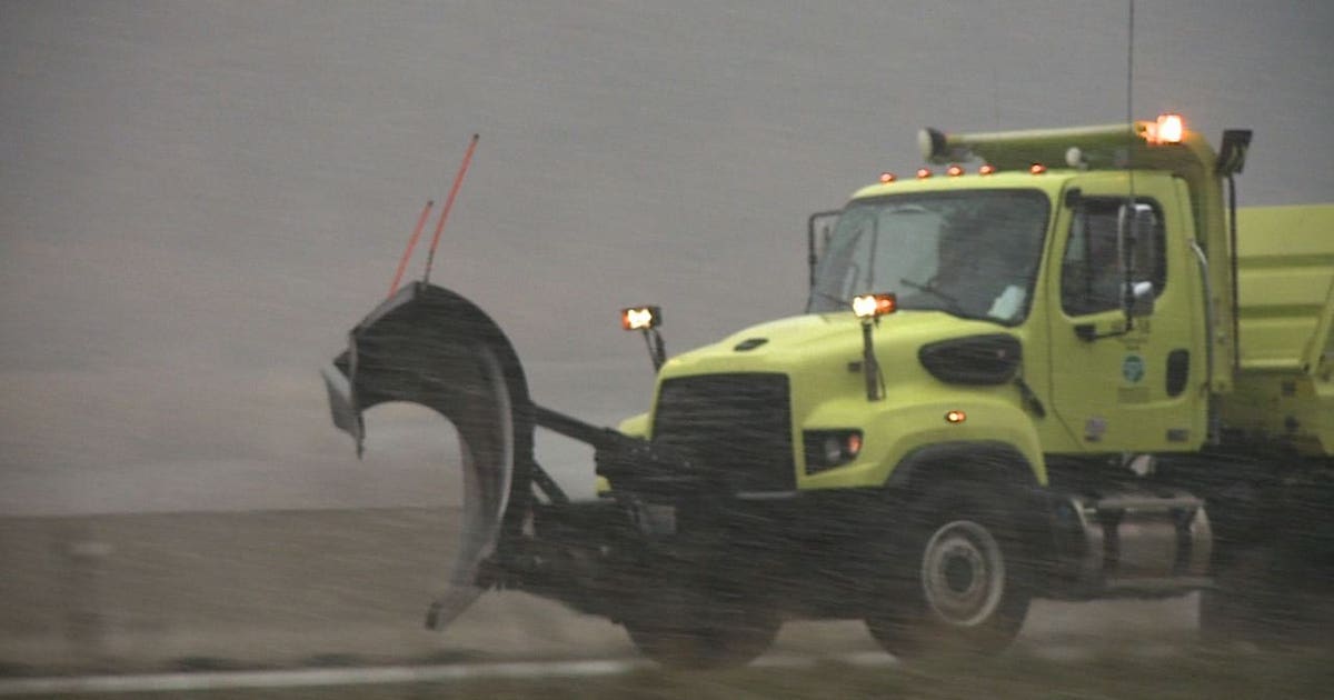 Winter Storm: When will snow plows clear my street? | FOX 13 Seattle