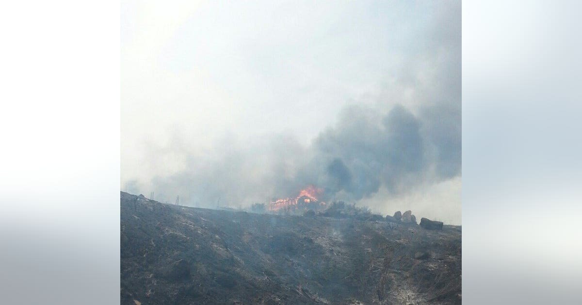 Naches brush fire near Yakima destroys 2 homes, damages 2 others | FOX ...