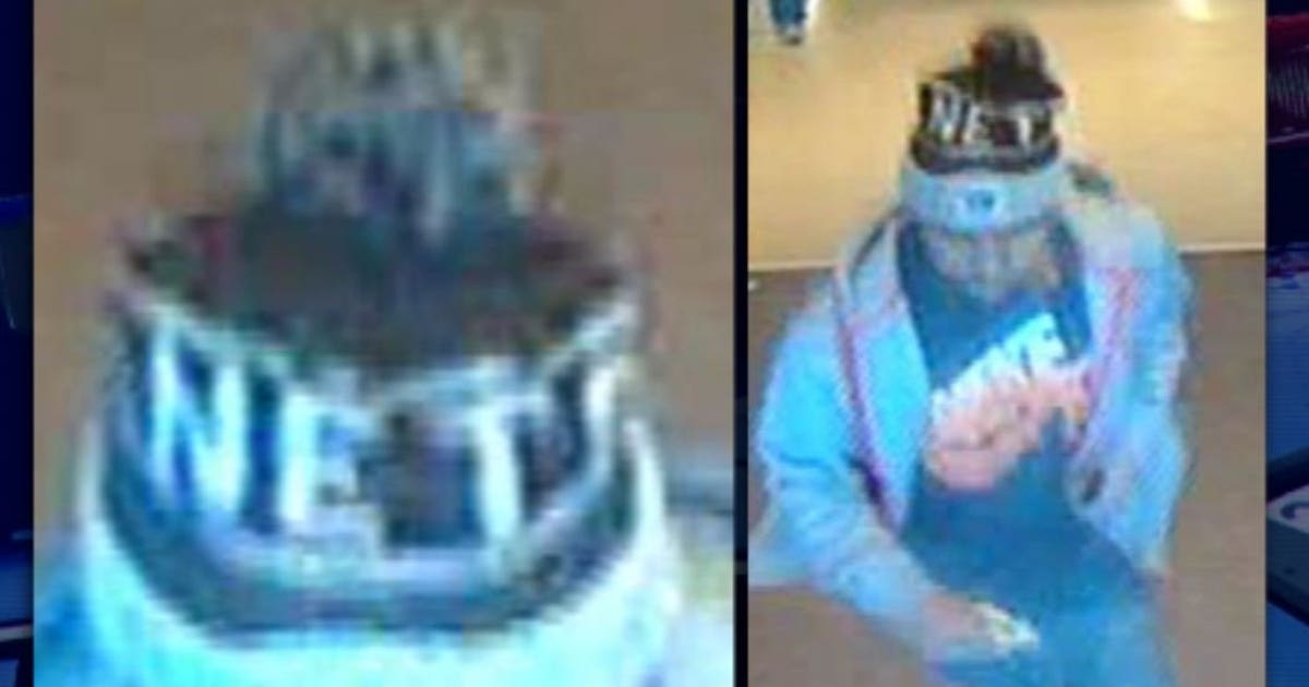 Bold cash machine crook: Grocery store cameras catch him snatching ...