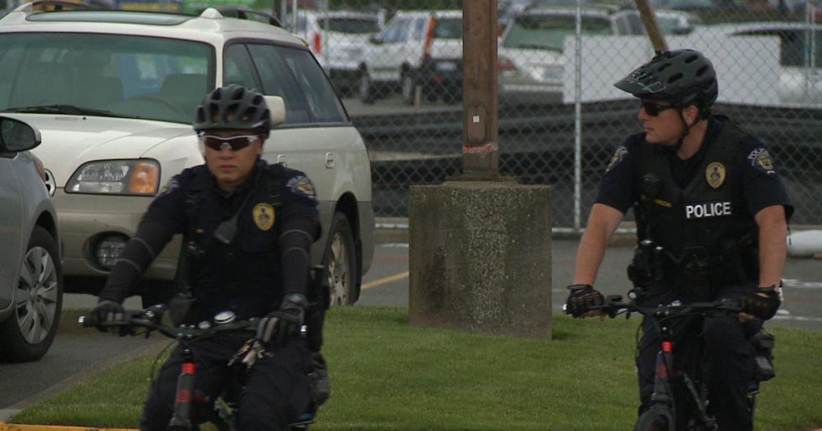 Officers on electric bikes: Federal Way leading the trend | FOX 13 Seattle