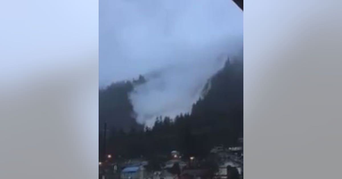 Avalanche in downtown Juneau caught on video | FOX 13 Seattle