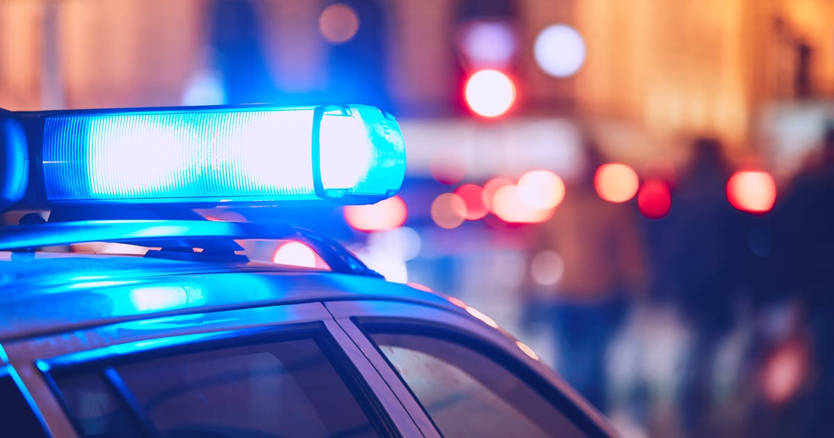 Woman arrested after punching firefighter, biting cop | FOX 13 Seattle