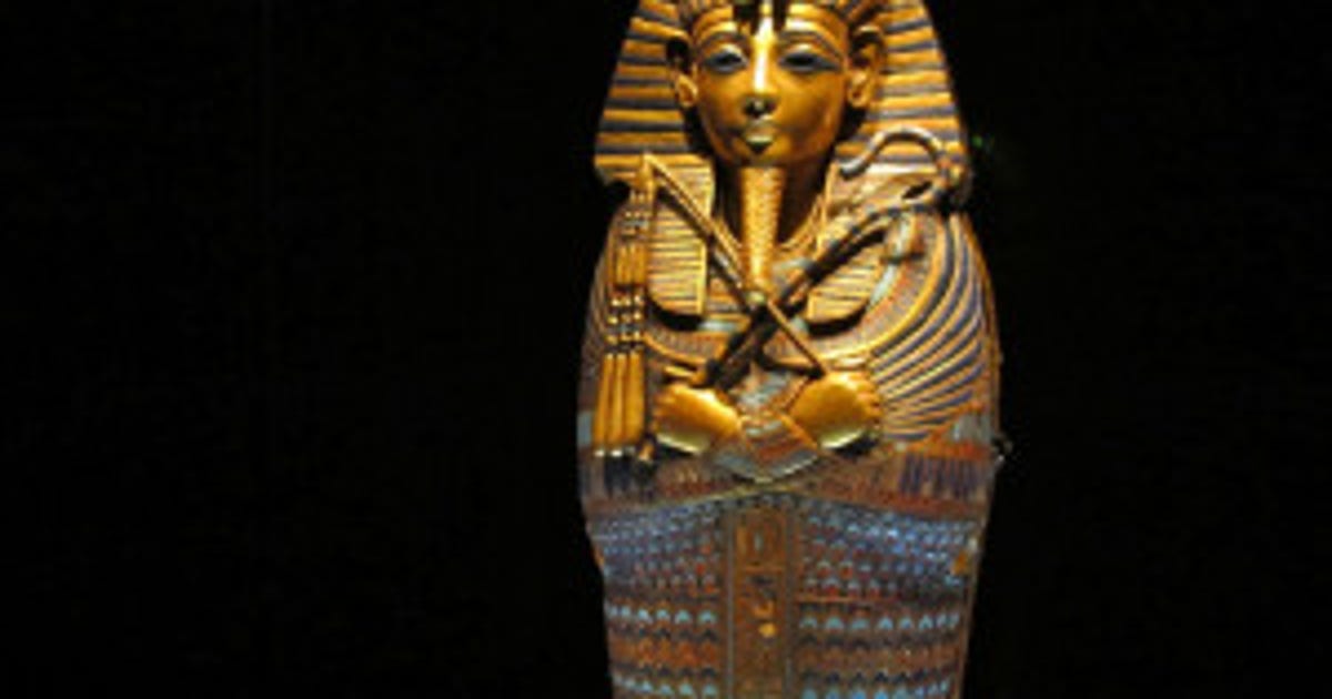 King Tut brings gold to King County | FOX 13 Seattle
