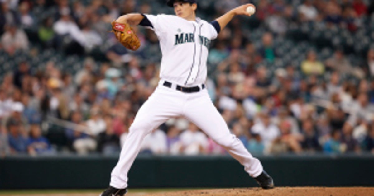 Mariners pitcher heads back to the mound after complex brain surgery ...