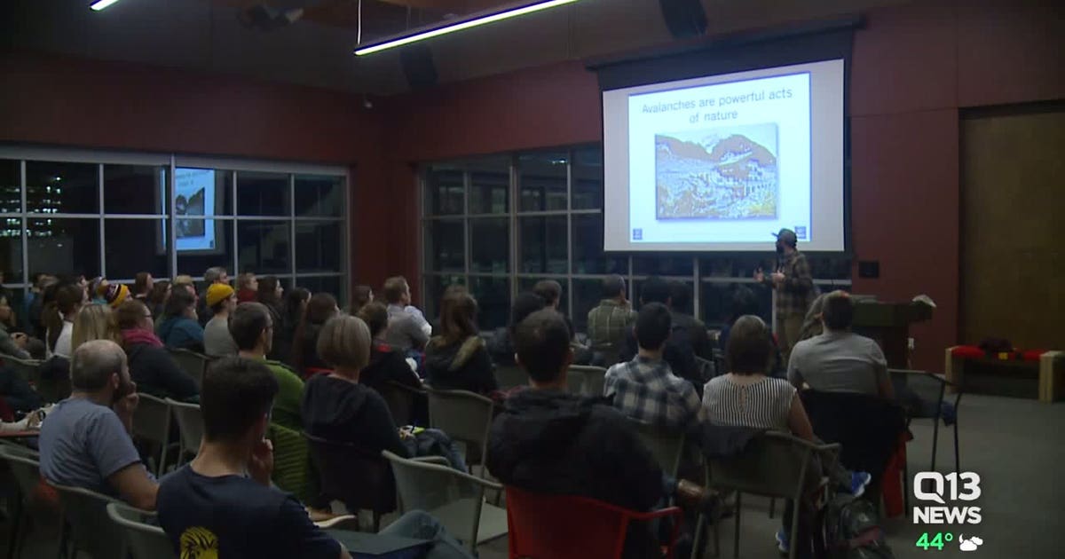 Avalanche preparedness class packed after recent deaths | FOX 13 Seattle