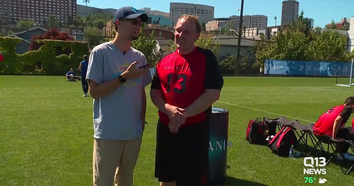 Special Olympics: On the sidelines, sports reporter shows off his ...
