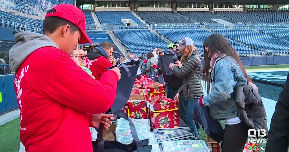 Seahawks team up with USO to send care packages overseas | FOX 13 Seattle
