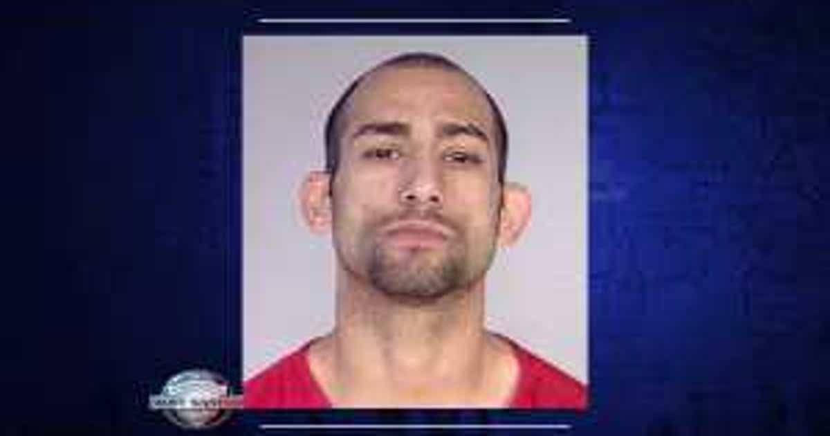 Fugitive Steven Rich caught after dangerous foot chase through traffic ...